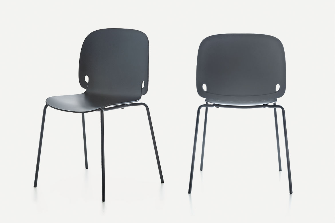 chairs, Intro, Pianca