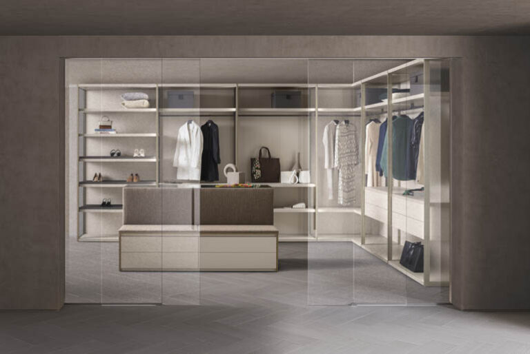 walk in closet Vista Pianca